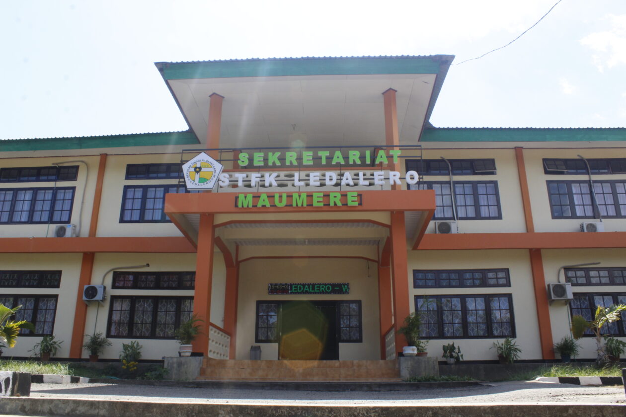 Dari STFK Ledalero Menuju IFTK (Institut Filsafat dan Teknologi Kreatif ...