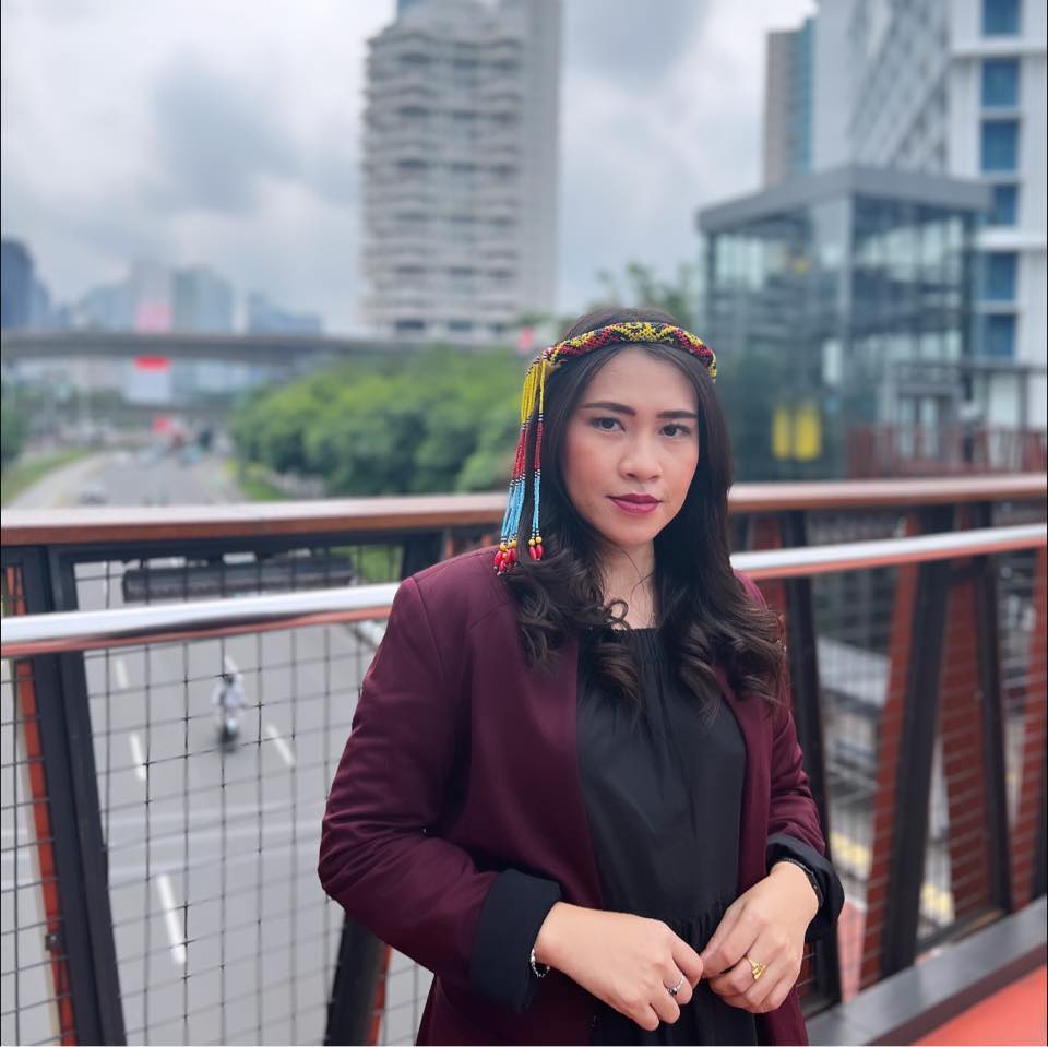 Sosok Aurelia Septi Mariani: Perempuan Dayak yang Punya Komitmen Membangun Desa | HIDUPKATOLIK.com