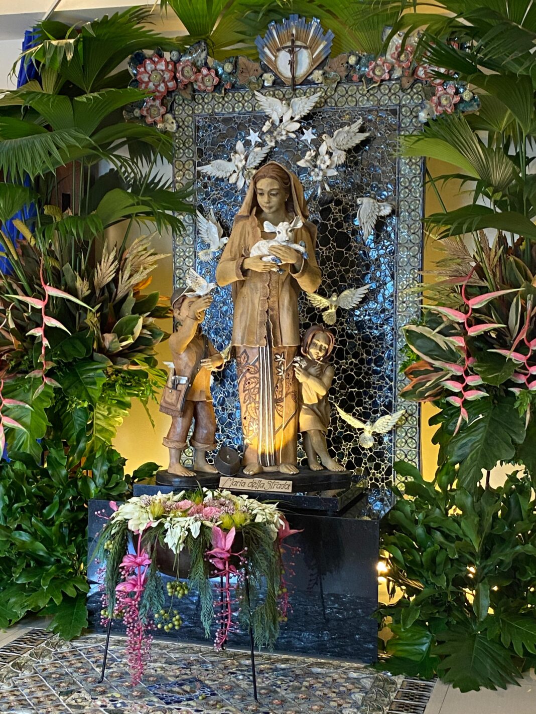 Patung Maria Della Strada Jadi Hadiah HUT 100 Tahun Perkumpulan Strada ...