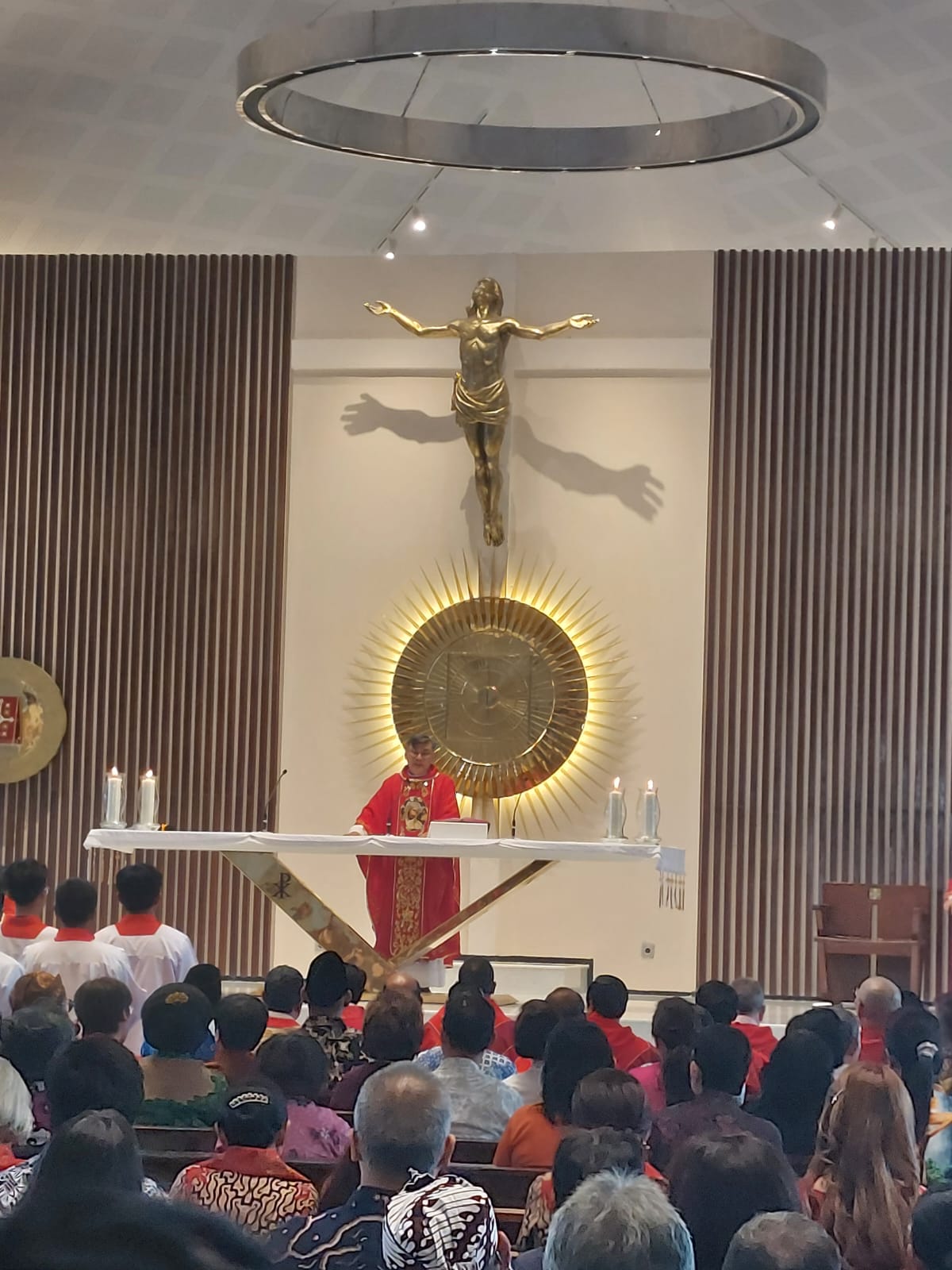 33 Tahun Jalan Panjang Paroki Lubang Buaya, Kardinal: Kita Bersyukur ...