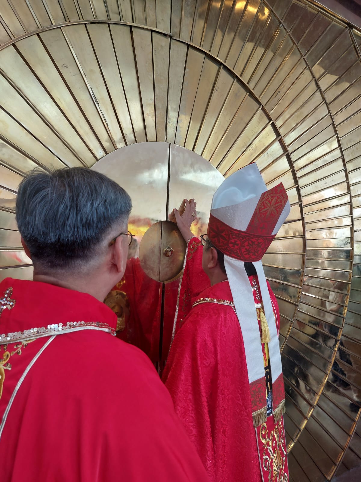 Pentahbisan Gereja Kalvari, Umat Islam Senang Dilibatkan | HIDUPKATOLIK.com