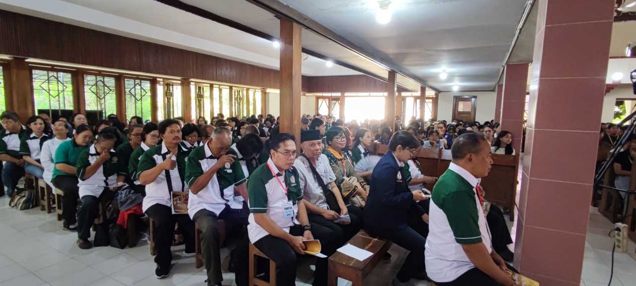 Pesan Mgr. Rubiyatmoko Saat Pembekalan Katekis Muda | HIDUPKATOLIK.com