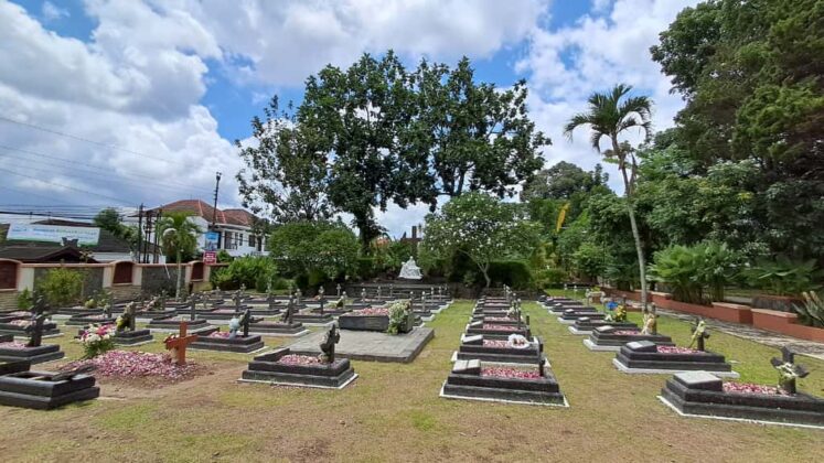 Mendoakan Para Imam yang Telah Berpulang | HIDUPKATOLIK.com